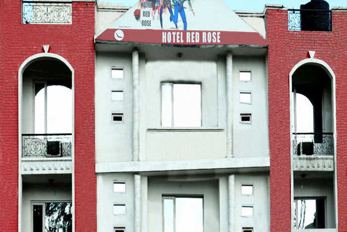 Hotel Red Rose, Jammu - Booking Best Rooms in Jammu & Hotels in Jammu ...